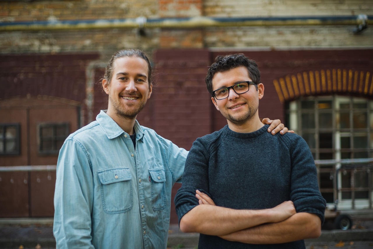 Benedikt von Studyflix im Interview - EMBRACE